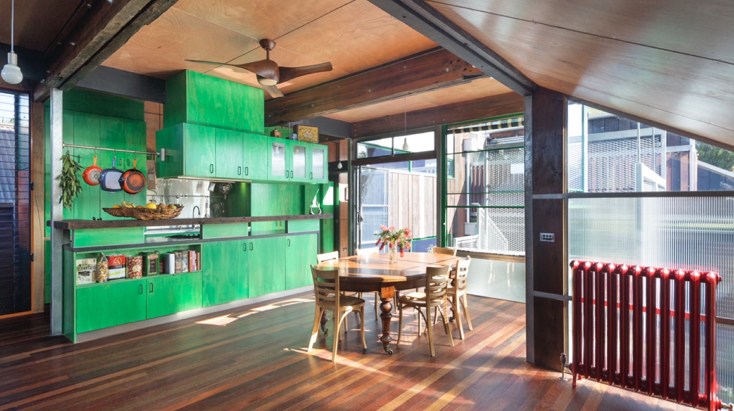 Raven Case Study | Raven Seals Cut Energy Use in Home by 50%